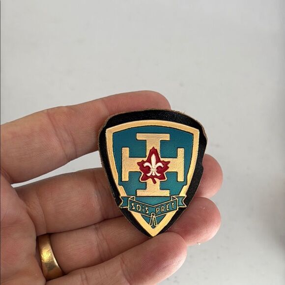 Accessories | Brooch Bago Vintage Canadian Scout Promise Cross Metallic ...